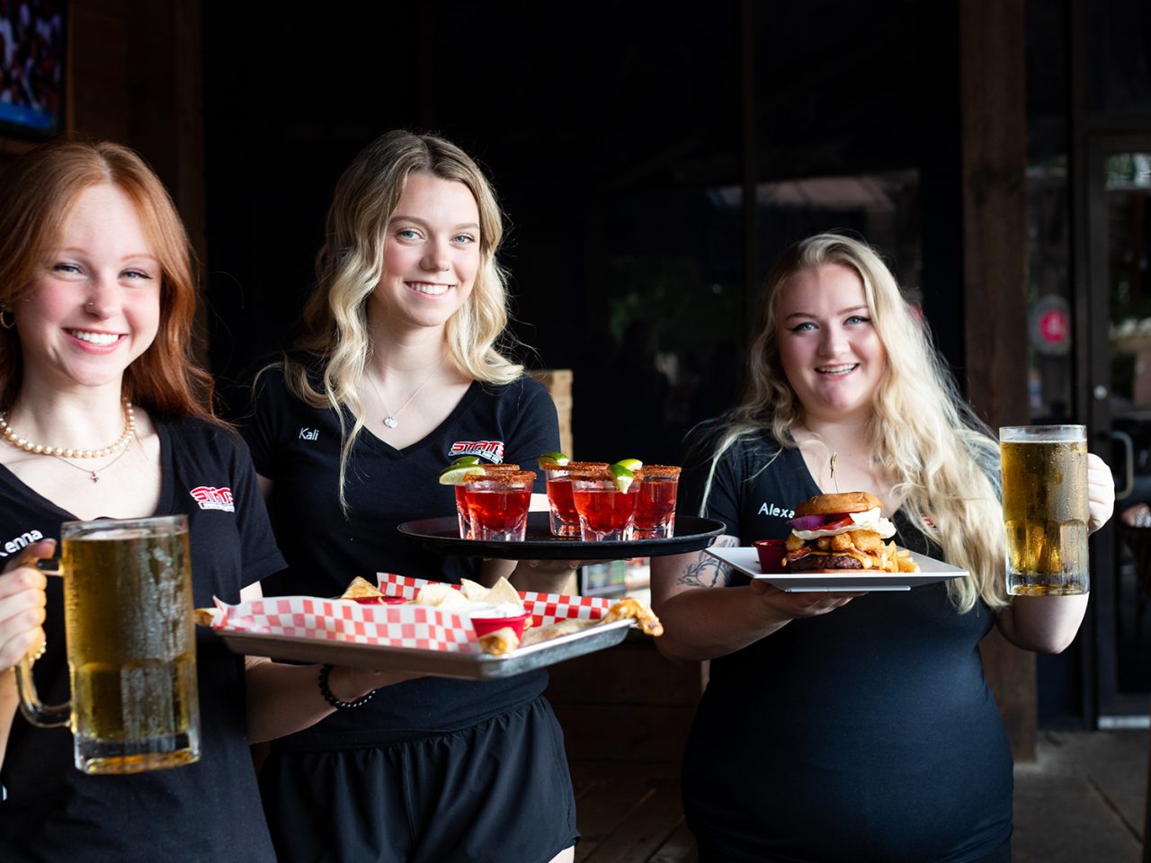 Stats Sports Bar and Grill